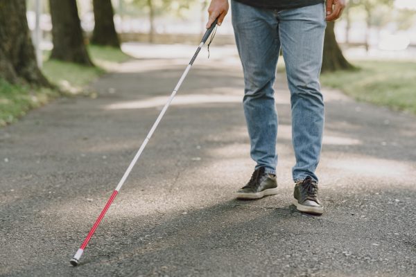 What does it mean to be visually impaired? | Low Vision Aids Blog